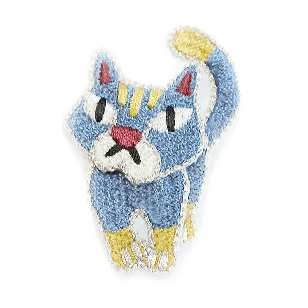在庫処分 帯留 猫 ねこ ネコ cat 水色 青 黄色 ブルー シルバー 刺繍 ラインストーン かわいい カジュアル 帯締め 和装 着物 No ...