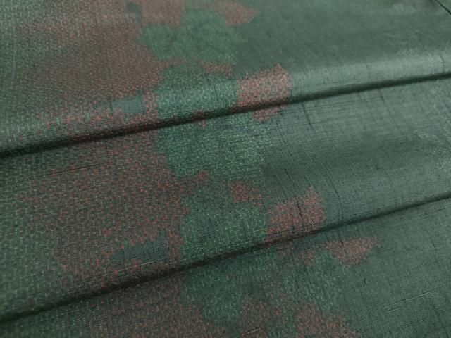 平和屋着物○結城紬 100亀甲 葡萄蔦の葉文 飛び亀甲柄 正絹