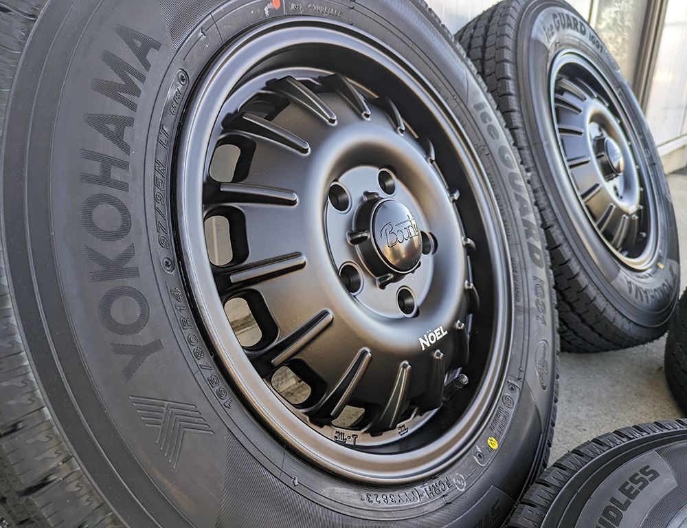 取付けナット付!! 美品 タウンエース S402M S402V 2020年6月迄 登録車限定 2023年製 ヨコハマ スタッドレス アイス ...