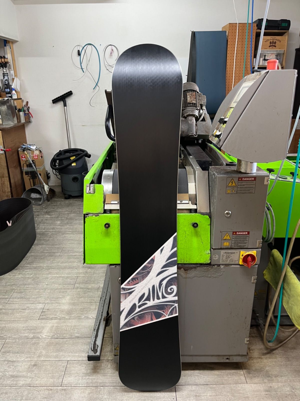 MOSS KING 160 モス キング スノーボード - SHIFT SNOWBOARD - メルカリ