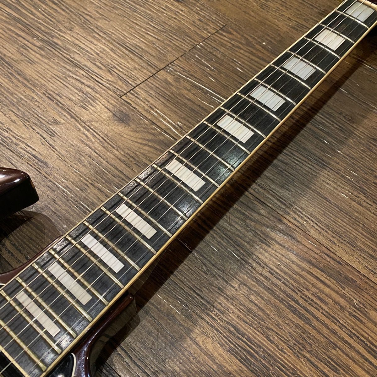 Fresher FG-301WN SG Electric Guitar エレキギター フ Fresher FG-301WN SG Electric Guitar エレキギター フ