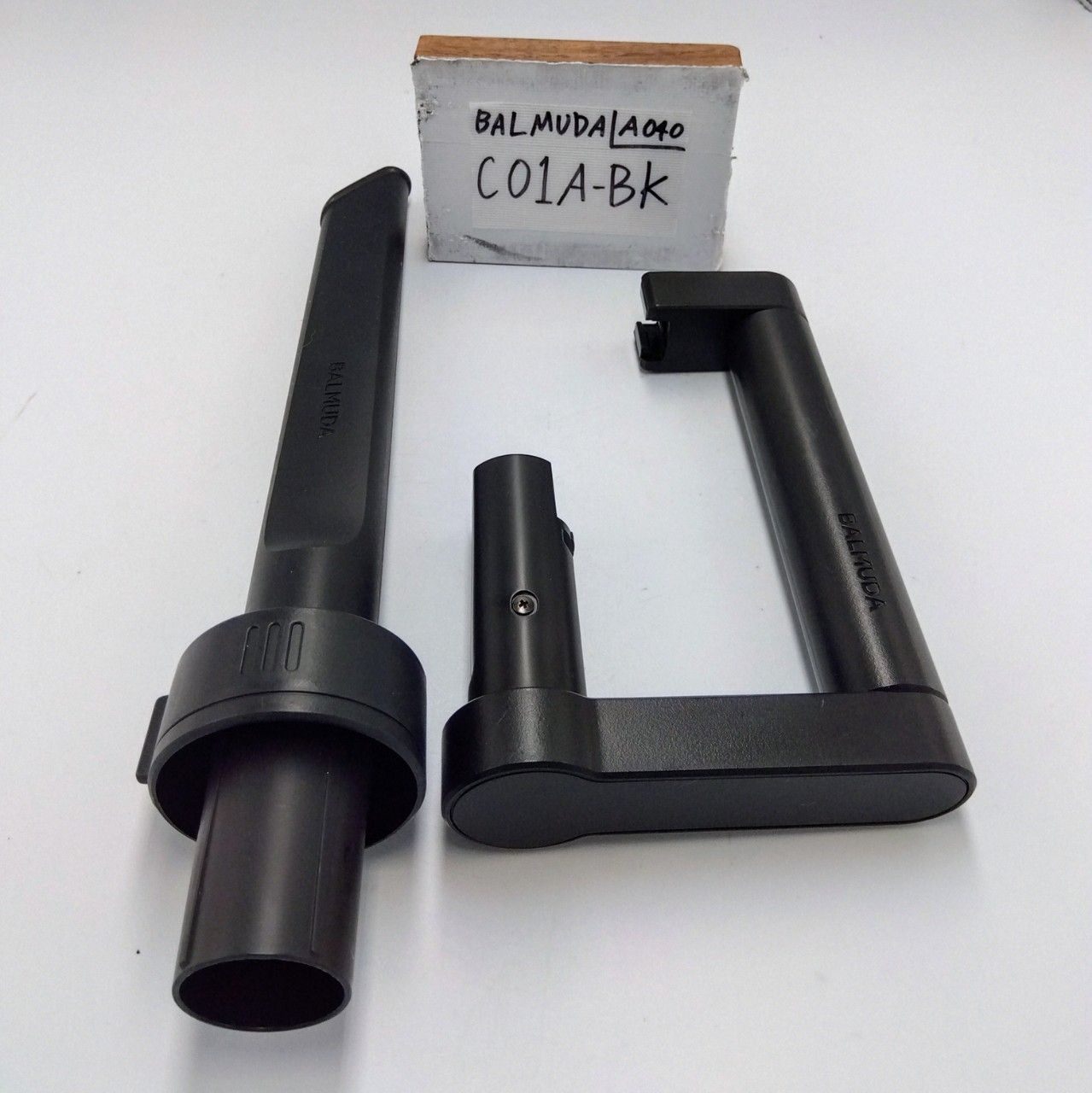 【簡易清掃済】BALMUDA（型番：C01A-BK） 掃除機 ハンディハンドル すきま用ノズル 部品 延長管バルミューダ 中古 （色：黒 ブラック） - メルカリ