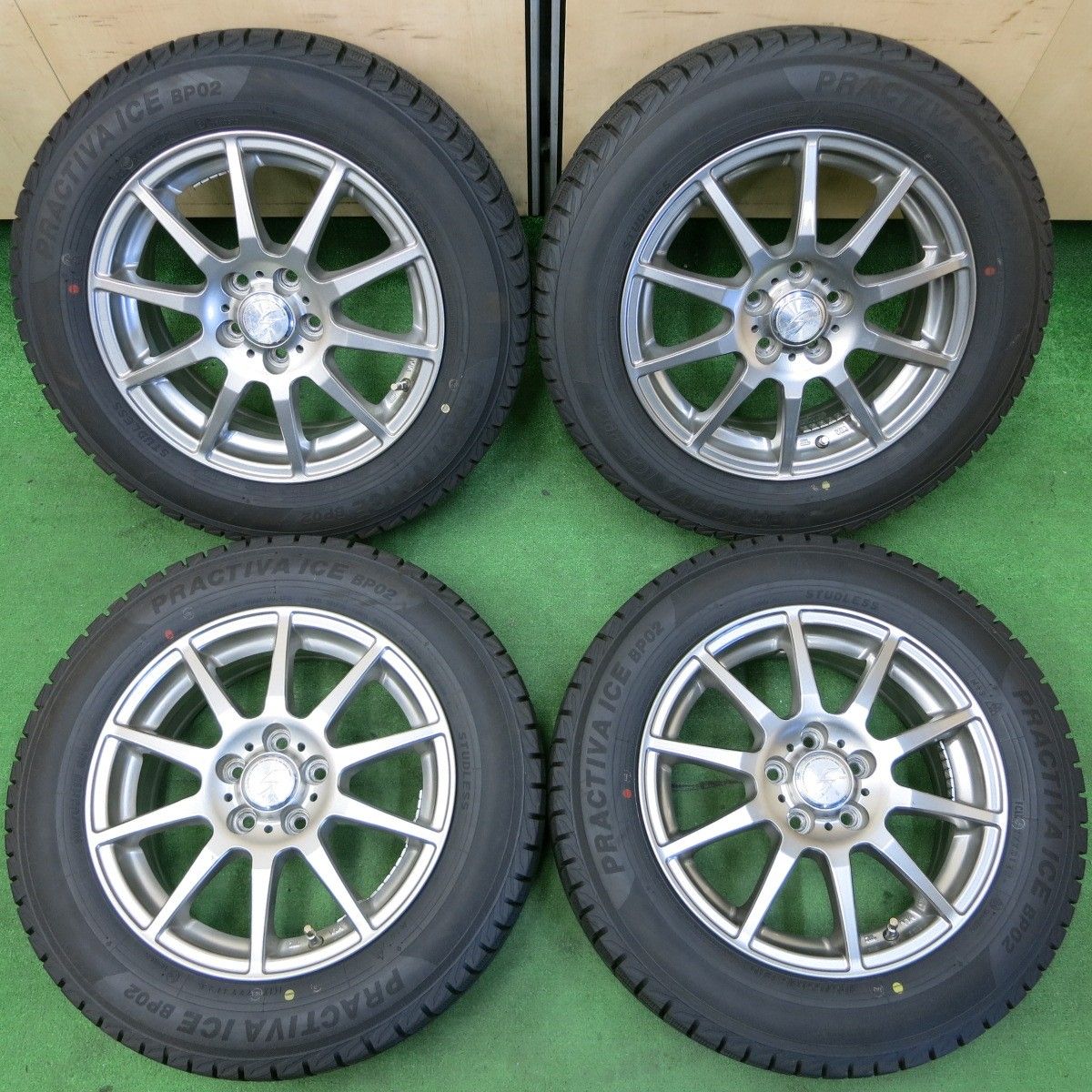 *送料無料* 超バリ溝！23年！ほぼ10分★スタッドレス 185/65R15 プラクティバ アイス BP02 STRANGER ストレンジャー 15インチ PCD100/5H★4051403 ...