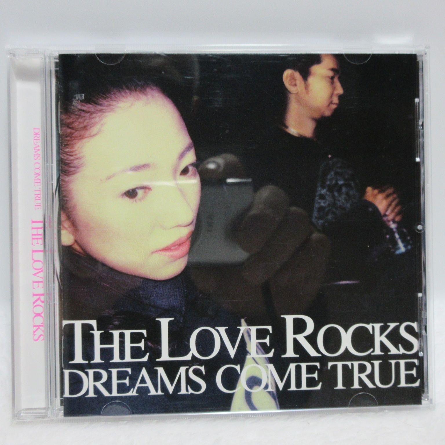 【CD】DREAMS COME TRUE／THE LOVE ROCKS 通常盤 - メルカリ