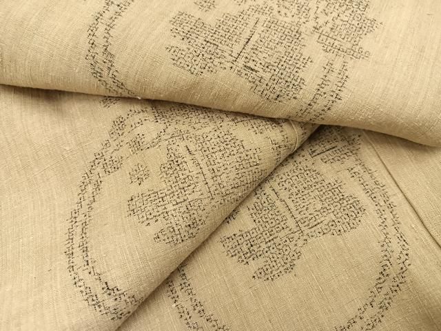 平和屋着物○本場結城紬 重要無形文化財 100亀甲 飛び亀甲柄 蔦