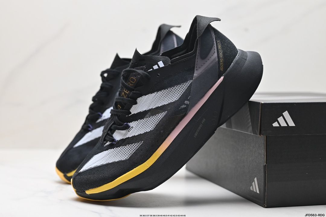 アディダス アディゼロ アディオス プロ3“IG6431 - メルカリ