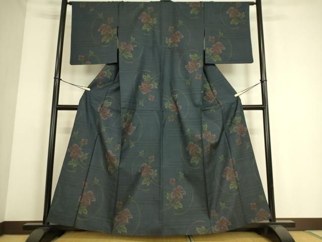 平和屋着物□本場大島紬 7マルキ 草花文 証紙付き 正絹 逸品 AAAU7156es