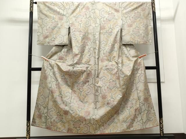 平和屋着物□本場大島紬 7マルキ 亀甲花文 正絹 逸品 CAAX5146th