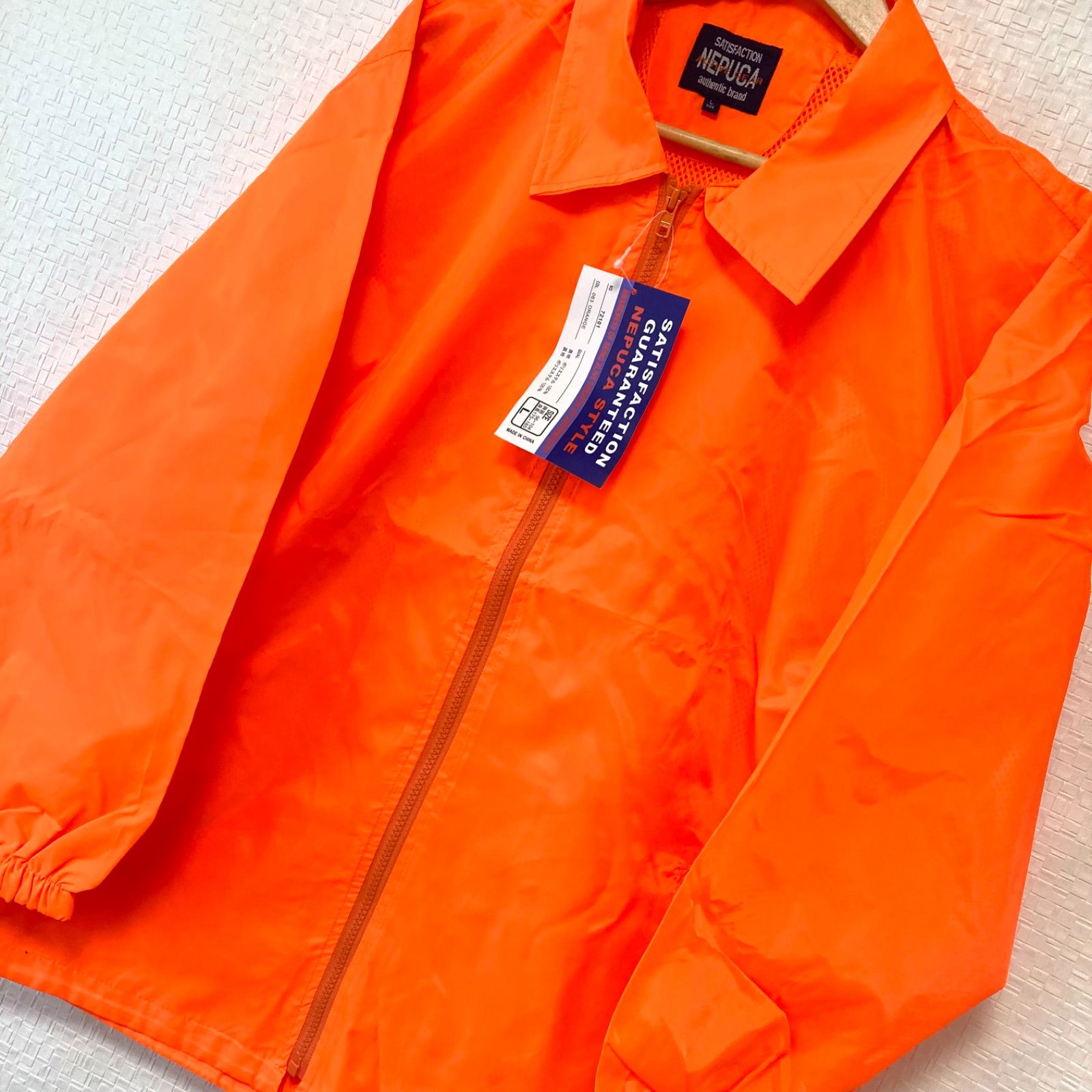 タグ付き新品 (^w^)b NEPUCA ネプカ ジップアップ コーチ ジャケット ウインドブレーカー 裏地メッシュ 作業着 作業服 上着 長袖 アウター 薄手 シンプル 無地 蛍光色 ...