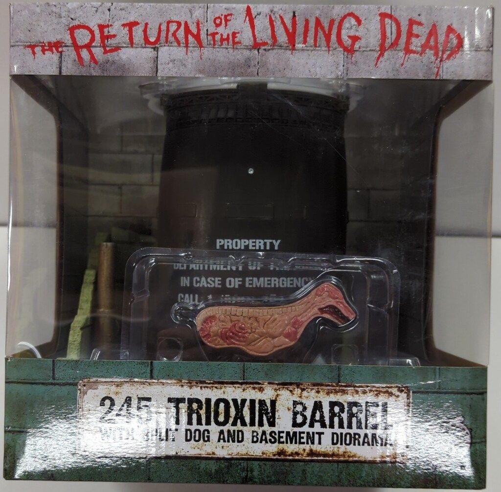 TRICK OR TREAT STUDIOS TARMAN BARREL SET THE RETURN OF THE LIVING DEAD ...