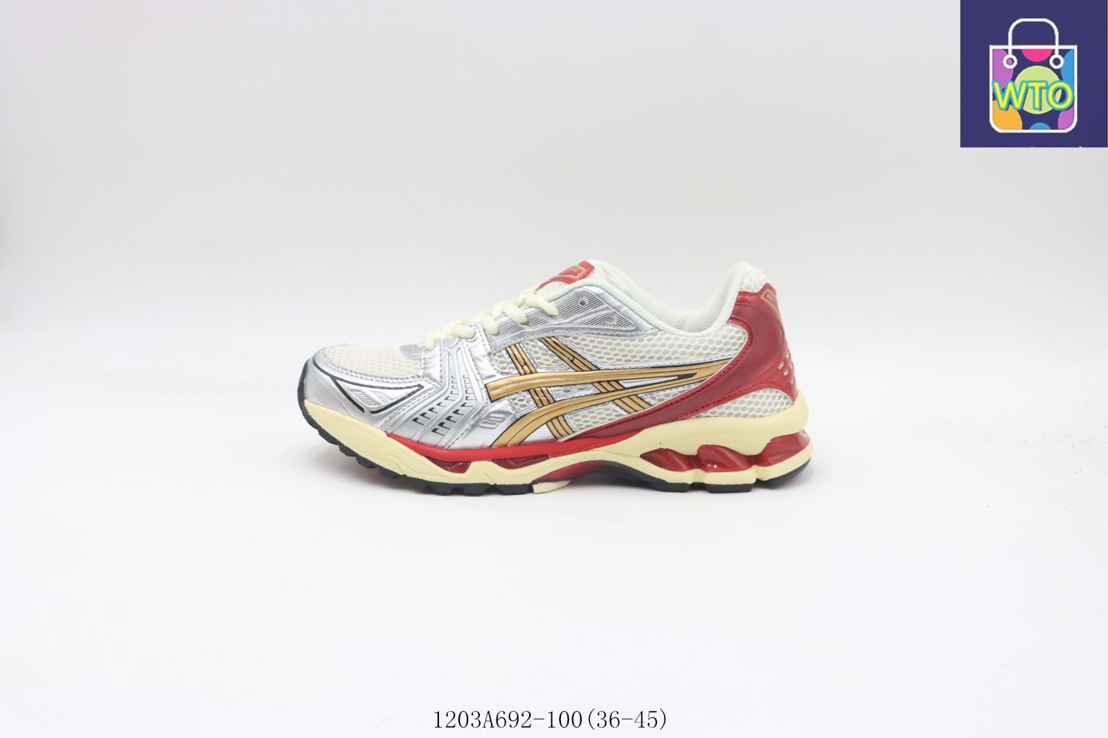 【今日特価】ASICS アサイックス ランニングシューズ 白金赤 1203A692-100-WTO輸入2 - メルカリ