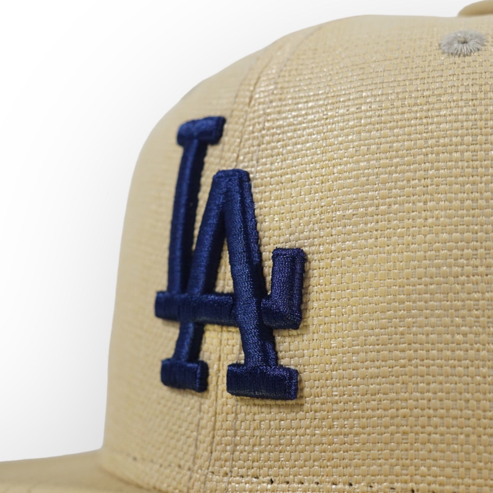 ○ New Era Los Angeles Dodgers 60th Anniversary Raffia Front ○ New Era Los Angeles Dodgers 60th Anniversary Raffia Front