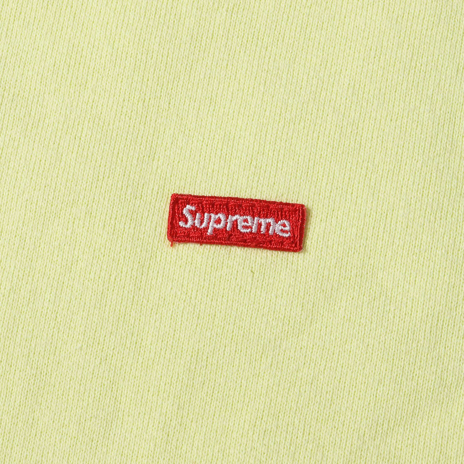美品 Supreme シュプリーム スウェット サイズ:L 24SS スモール 美品 Supreme シュプリーム スウェット サイズ:L 24SS スモール