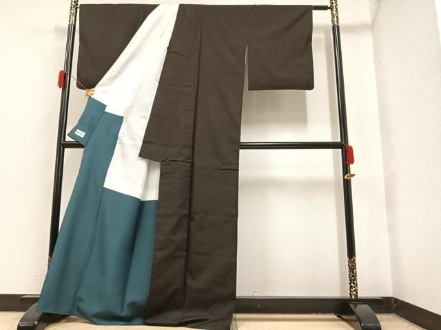 平和屋着物○本場大島紬 古代染色純泥染め 一元絣 奄美絣 川口織物謹製