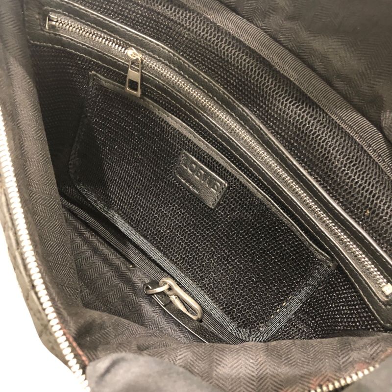 ロエベ LOEWE パズル ボディバッグ ナイロン/レザー ユニ ロエベ LOEWE パズル ボディバッグ ナイロン/レザー ユニ