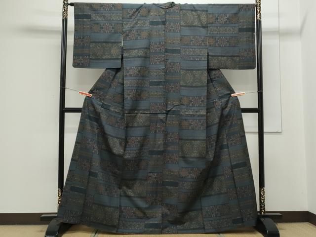 平和屋着物○本場大島紬 9マルキ 横段吉祥文 正絹 逸品 CAAS9381th