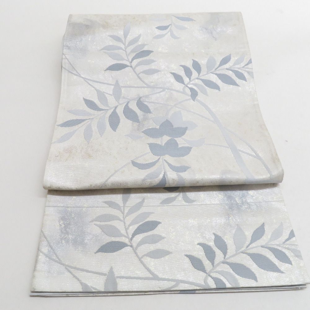 京袋帯 草花文様 六通柄 正絹 白銀色 仕立て上がり 着物帯 長さ372cm - メルカリ