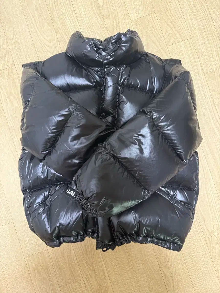 【雷市場（ポンジャン）商品韓国直送】 L 20fw HERITAGE FLOSS ダウンジャケット 黒 - メルカリ