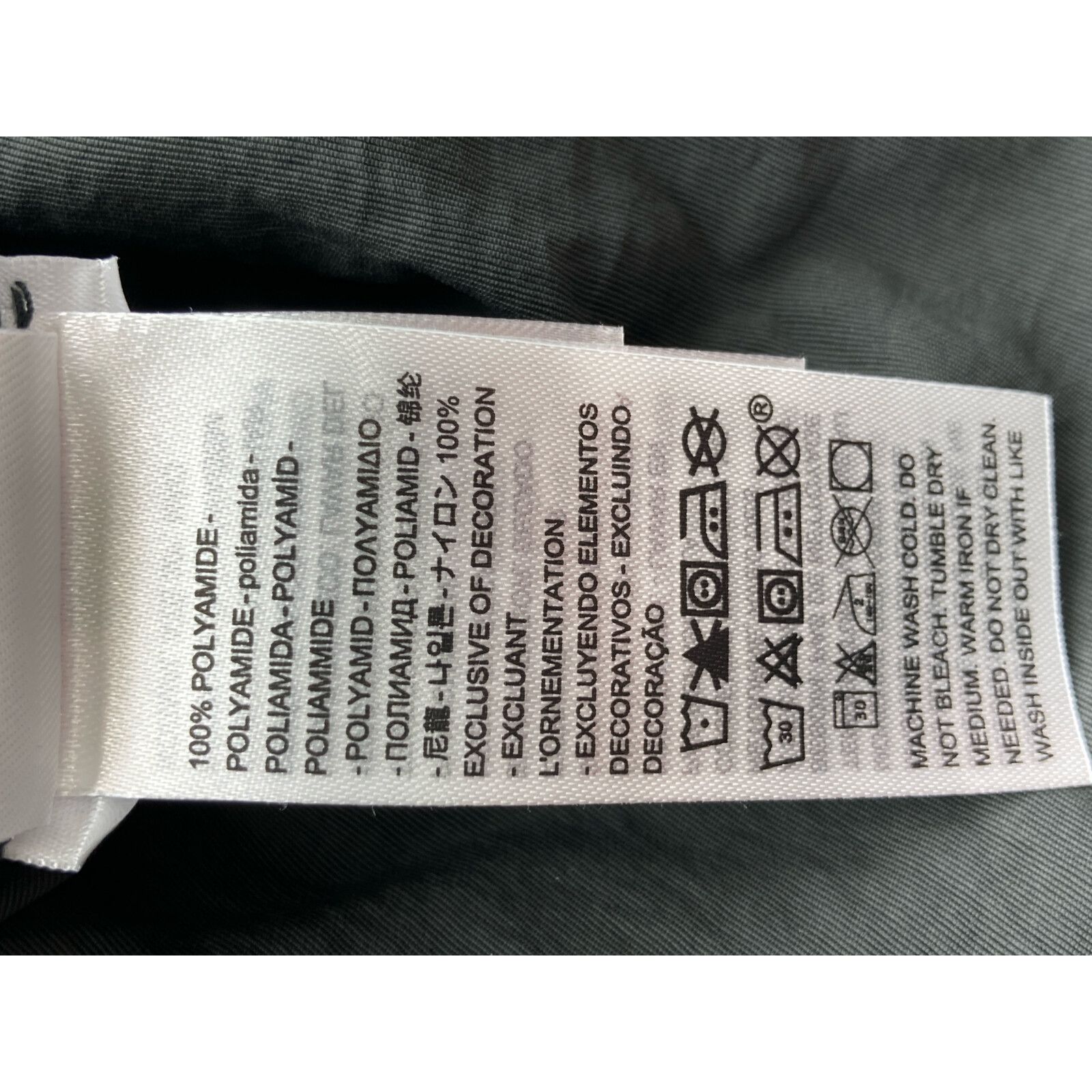 LEVI'S リーバイス xガンダムシード ダークグレー A74110000 LEVI'S リーバイス xガンダムシード ダークグレー A74110000