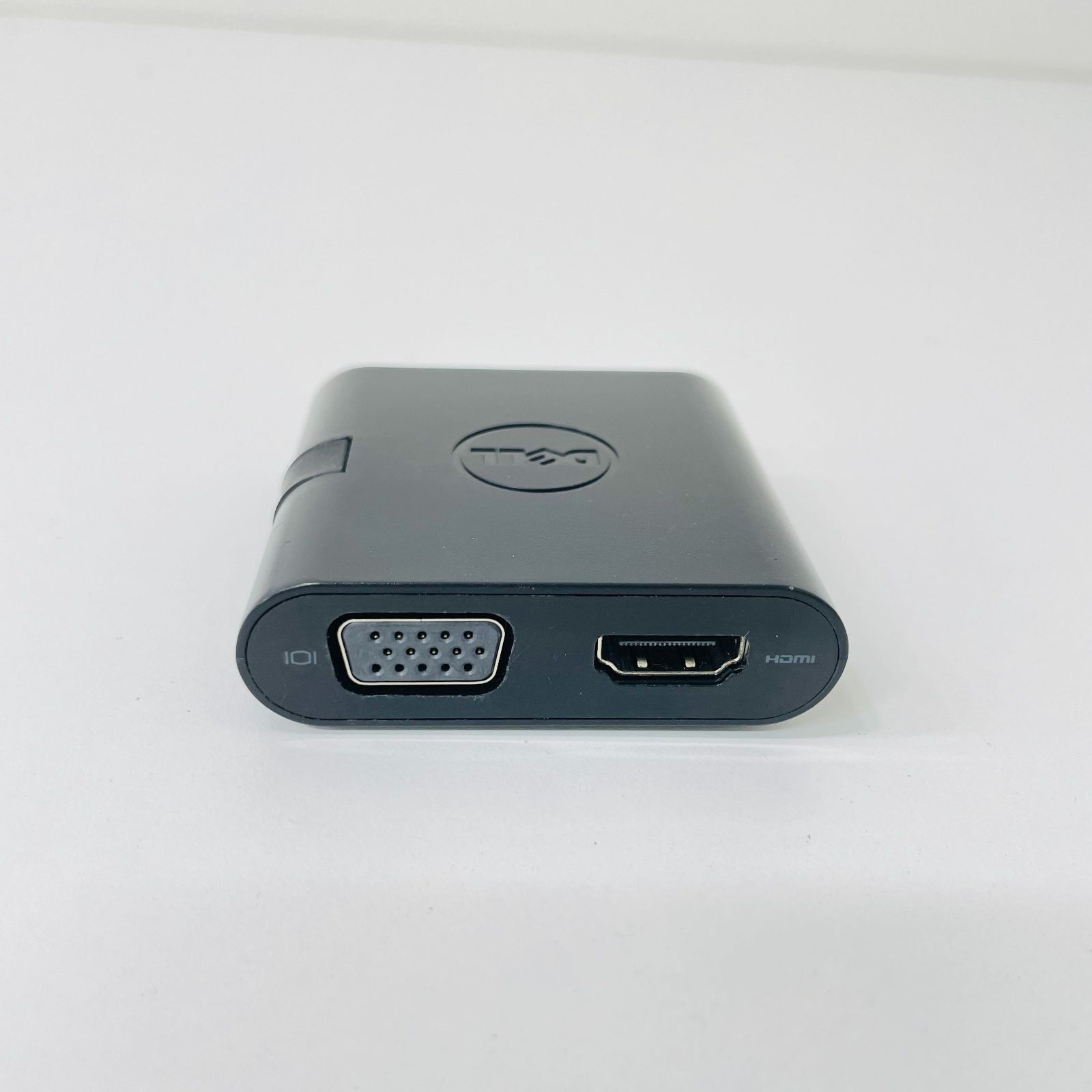 中古良品 Dell Adapter - USB-C to HDMI/VGA/Ethernet/USB 3.0 DA200 - メルカリ
