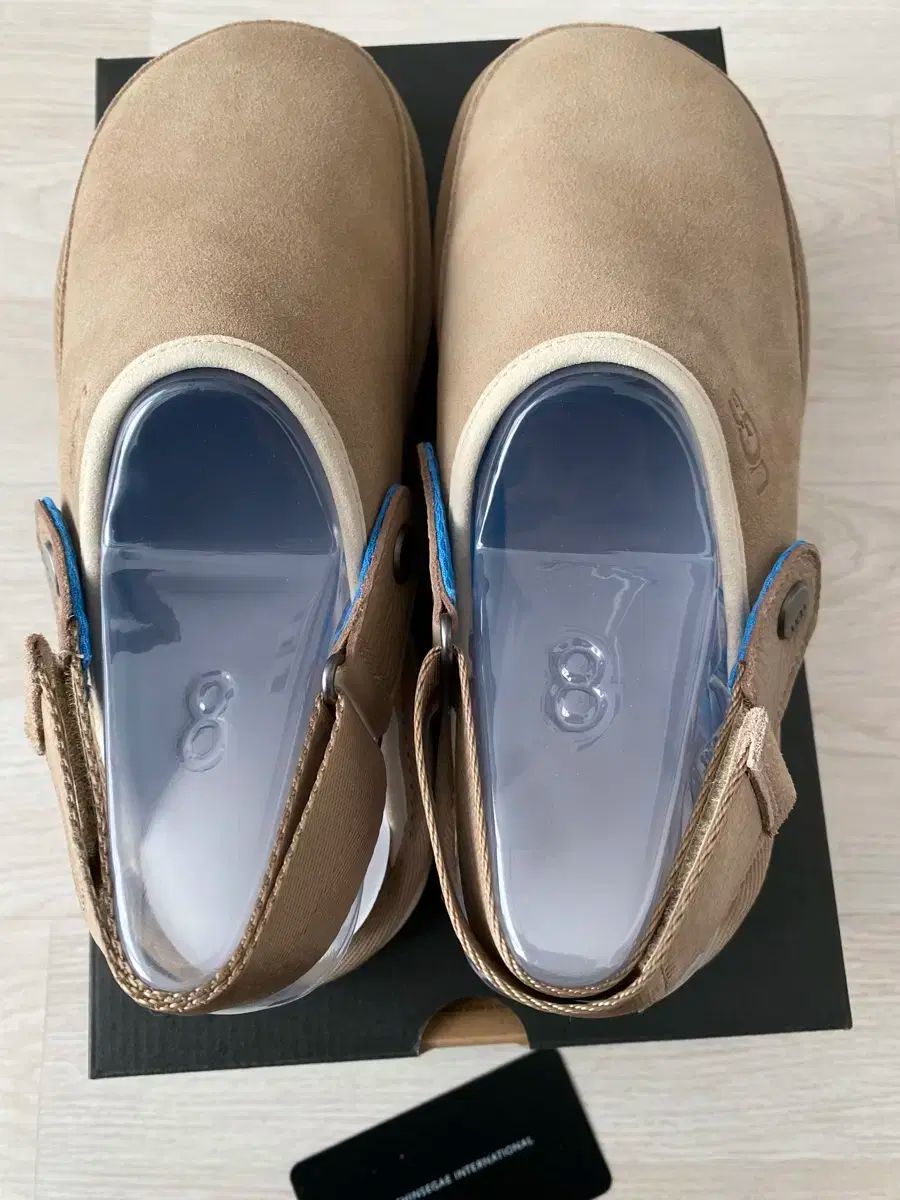 UGG(アグ) ゴールデンコースト サンド 260 us8 出品 - メルカリ