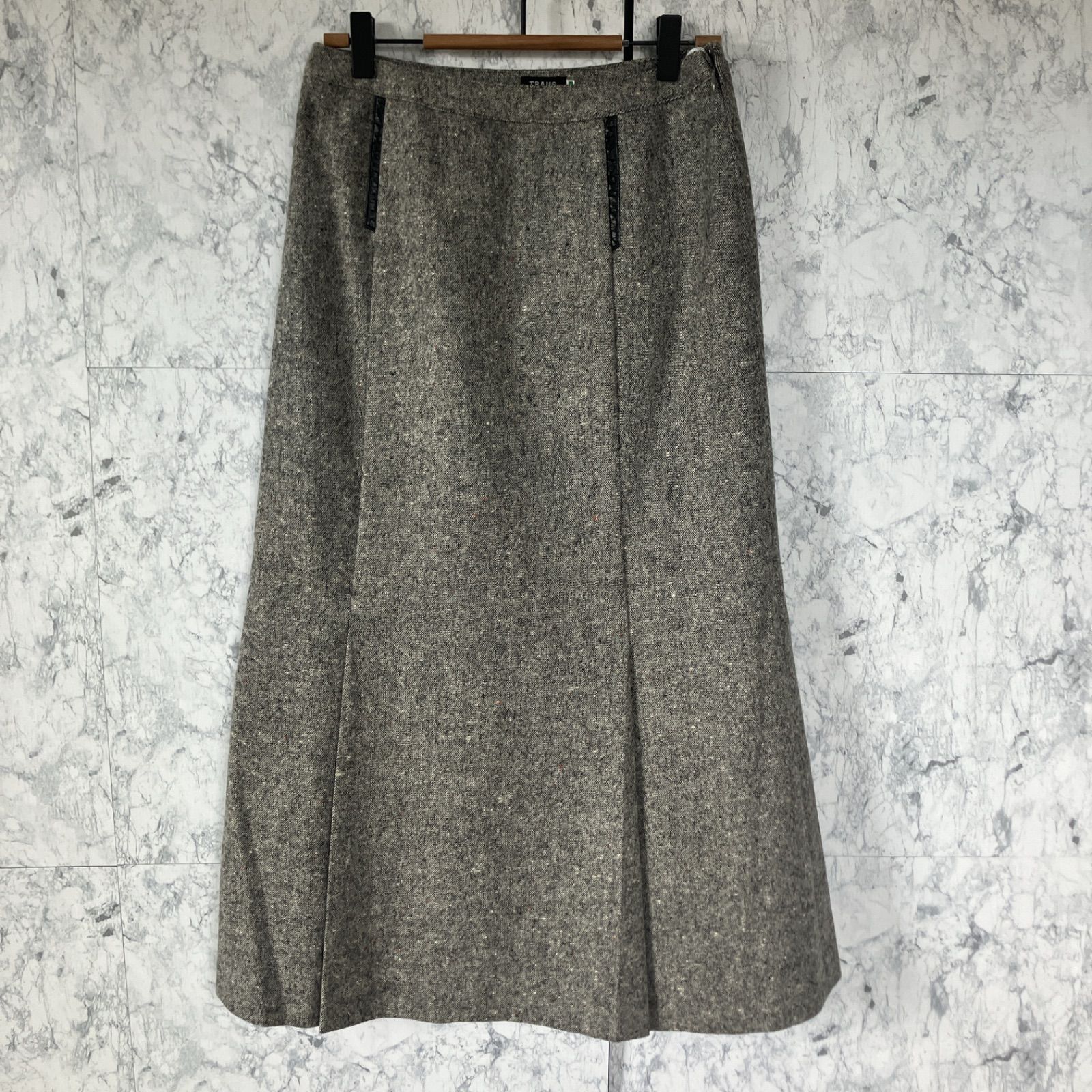 美品 TRANS WORK トランスワーク フレアスカート 【9AR】 ツイード ロングスカート ミモレ丈 グレージュ スリット 裏地あり 大人上品 - メルカリ