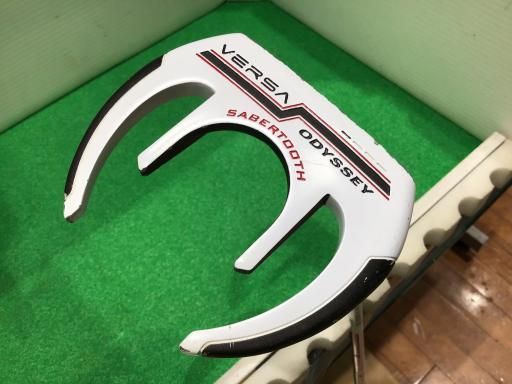 【中古】 オデッセイ VERSA SABERTOOTH ホワイト 34インチ パター PT スチール (フレックスその他) メンズ 男性用 右利き 右用 Dランク ゴルフクラブ - メルカリ