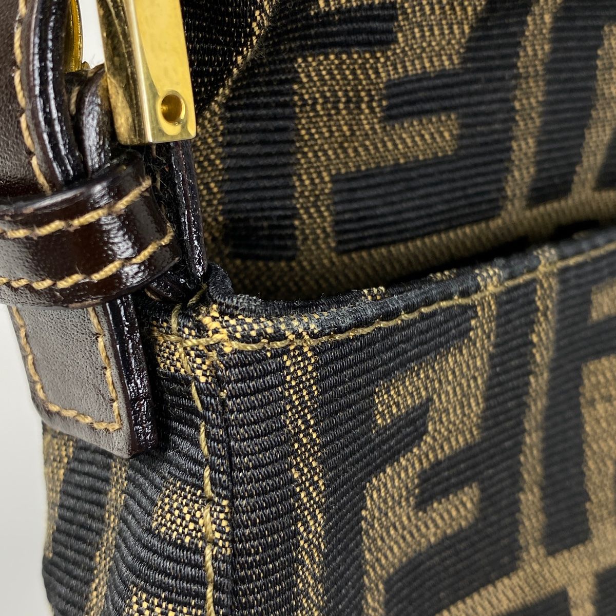フェンディ FENDI ズッカ柄 ショルダーバッグ ハンドバッグ ワン フェンディ FENDI ズッカ柄 ショルダーバッグ ハンドバッグ ワン