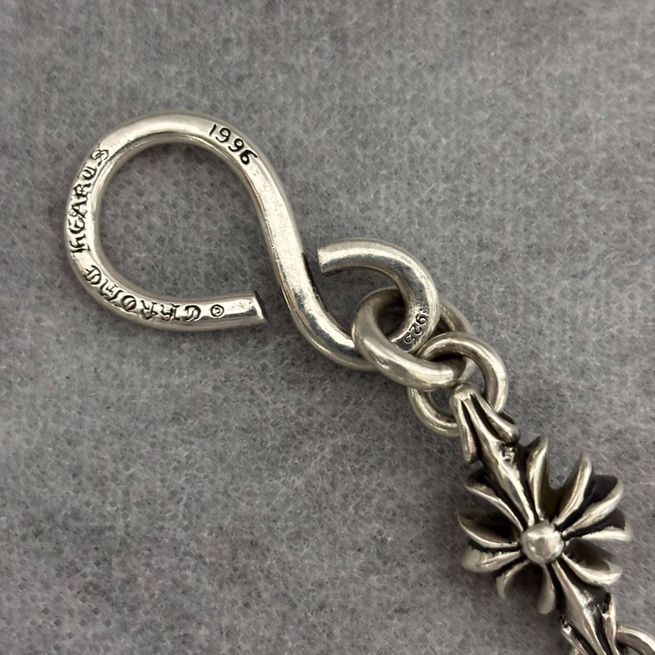 CHROME HEARTS クロムハーツ CH プラス カット アウト CHROME HEARTS クロムハーツ CH プラス カット アウト
