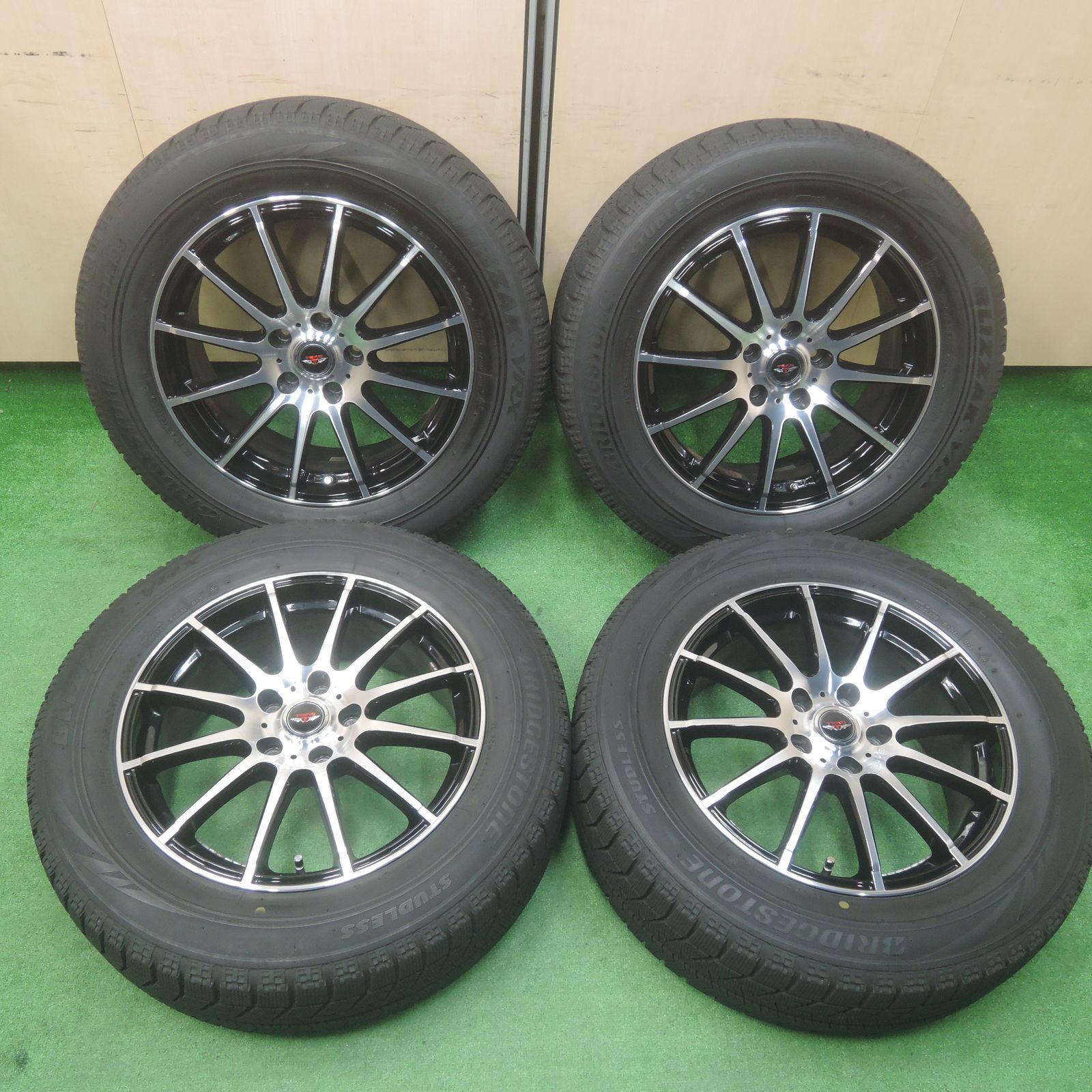 *送料無料*キレイ！19年★スタッドレス 225/60R17 ブリヂストン ブリザック VRX TEAD テッド 17インチ PCD114.3/5H★3120607SYス - ガレージゲット ...