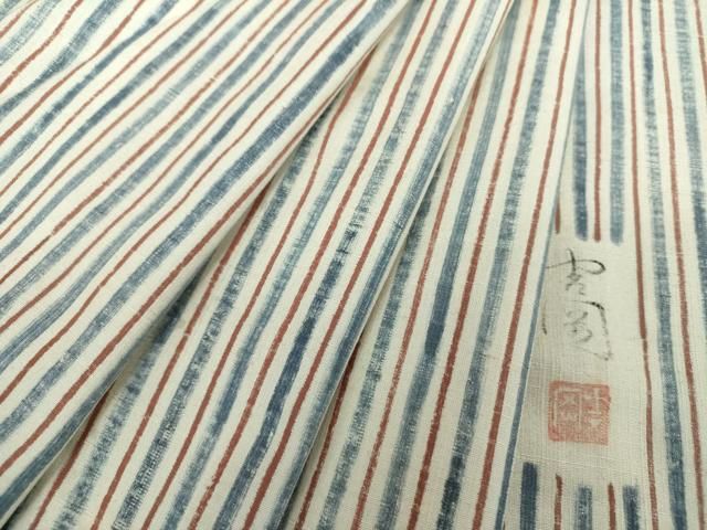 平和屋本店□極上 本場結城紬 重要無形文化財 80亀甲 雲取り花模様 奥