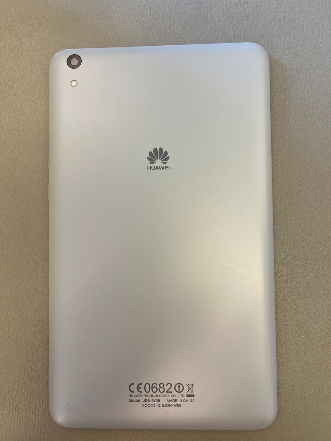 HUAWEI タブレット CE0682 - メルカリ