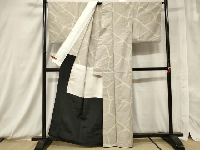 平和屋着物□上質な紬 胴抜き仕立て 石畳文 正絹 逸品 CAAW2737in