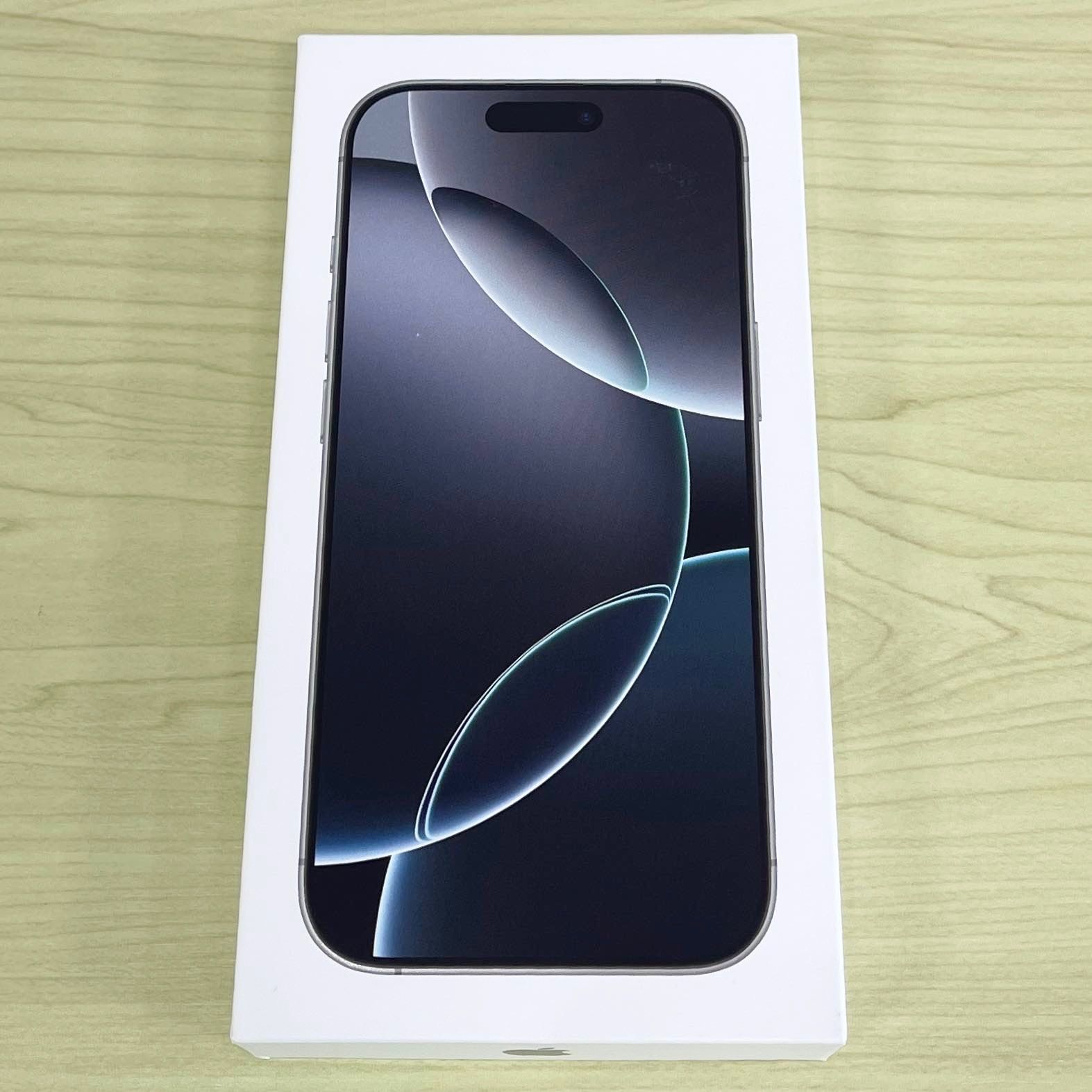 【極美品】iPhone16Pro 256GB ホワイトチタニウム SIMフリー 21486 - メルカリ