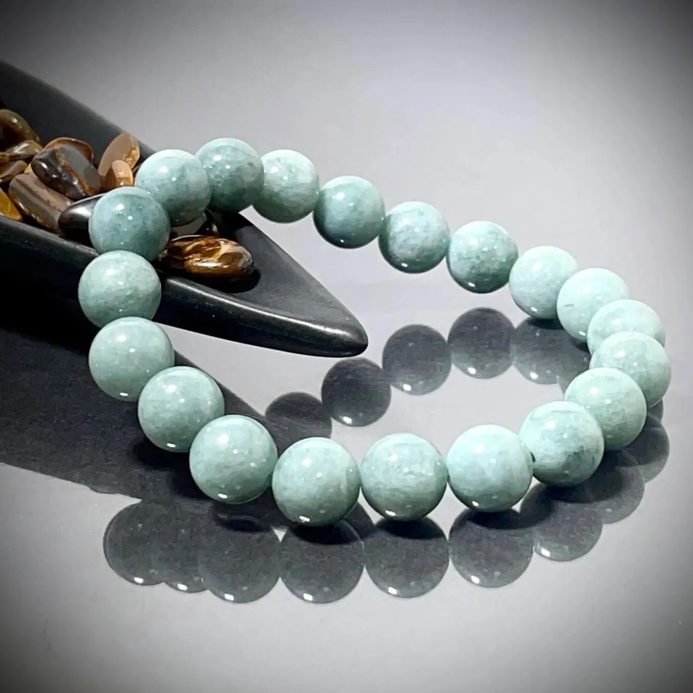 M-419 天然石ブレスレット ミャンマー翡翠 メンズ レディース 10mm 18cm 開運 運気UP 厄除け お守り - メルカリ