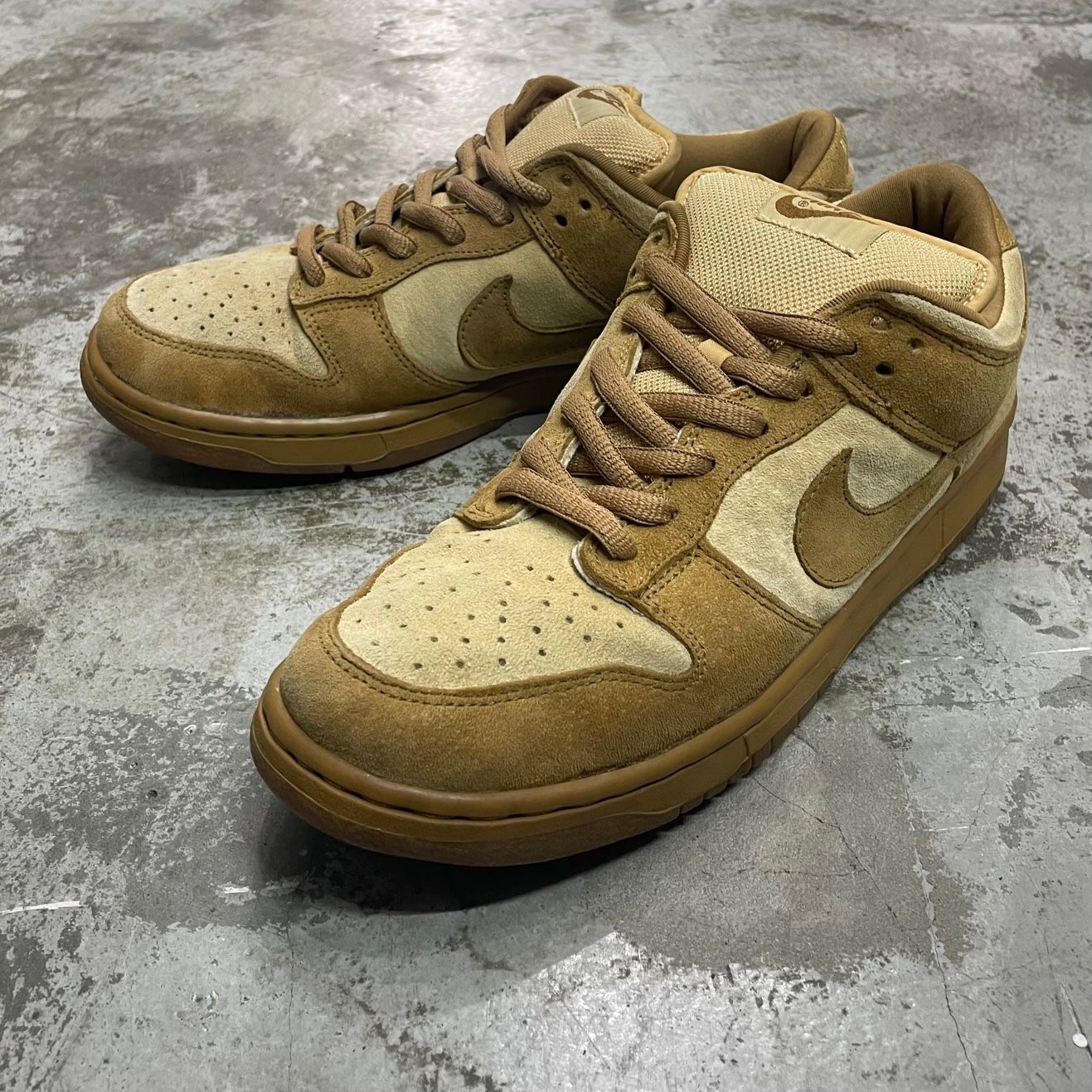 2002年製 NIKE SB Dunk Low Reese Forbes Wheat リース 2002年製 NIKE SB Dunk Low Reese Forbes Wheat リース