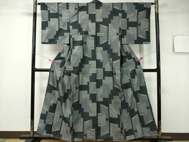 平和屋着物○本場大島紬 純泥染 9マルキ 地空 花結び紐