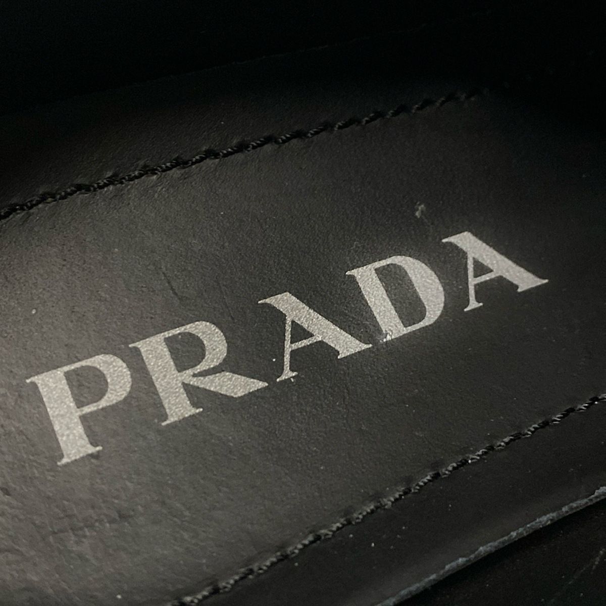 PRADA(プラダ) ローファー 38 レディース - 黒 厚底 PRADA(プラダ) ローファー 38 レディース - 黒 厚底