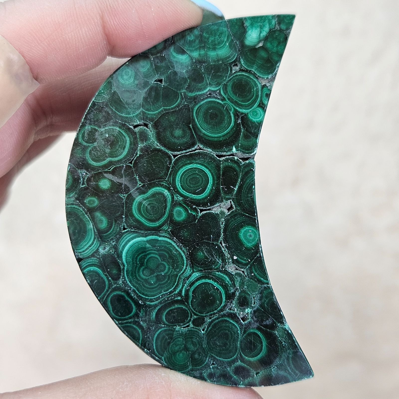 マラカイト お月様 カービング - メルカリ