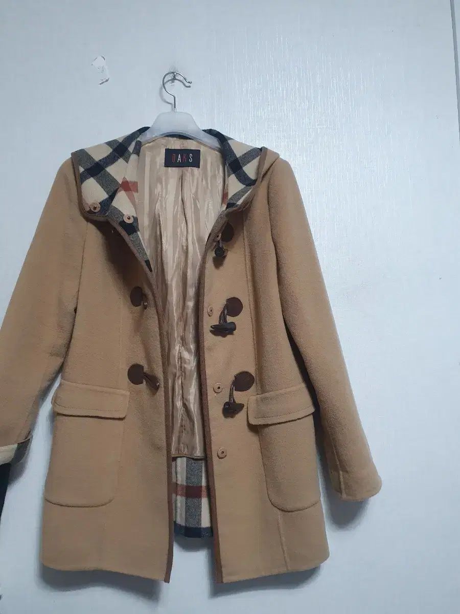 【雷市場（ポンジャン）商品韓国直送】 レディース 88 ー 160 DAKS(ダックス) トグルボタン コート - メルカリ