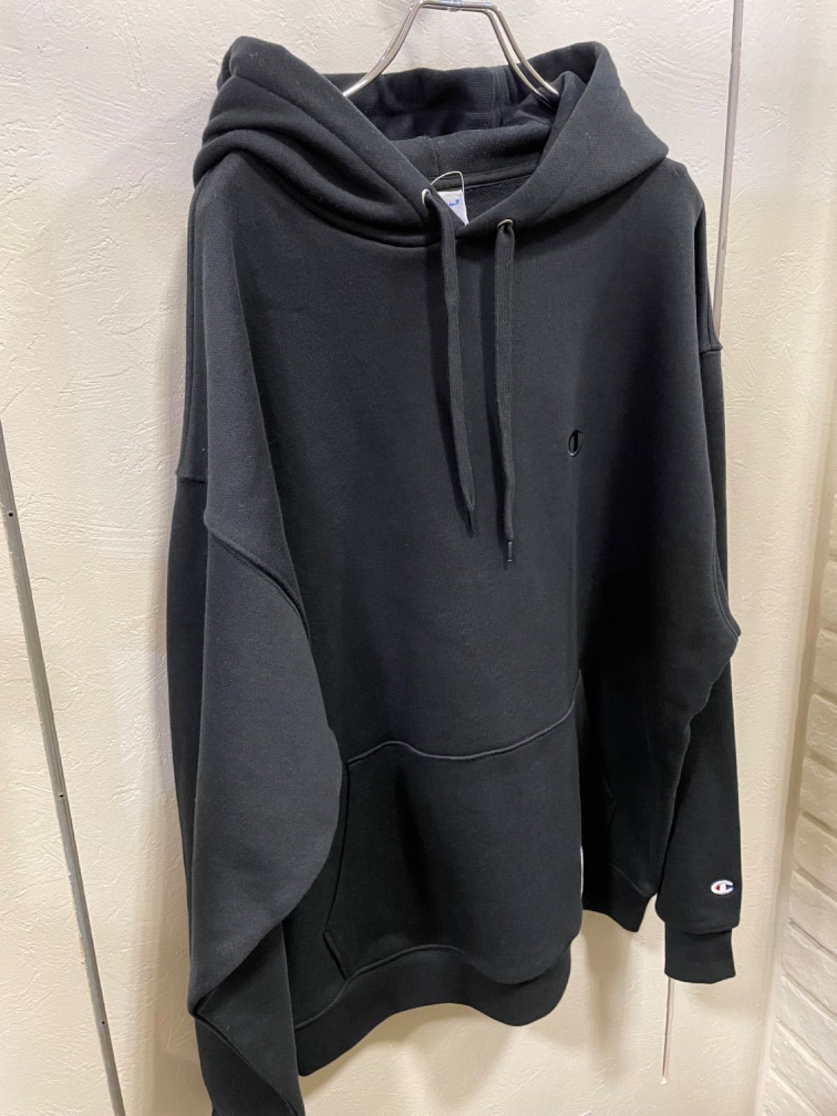 チャンピオンchampion パーカー C3-Y135 ユニセックス /ブラック XL - ROOMS+MILK - メルカリ