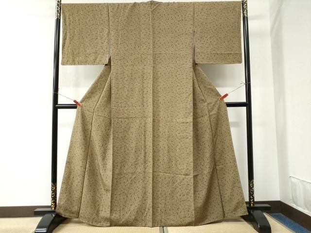 平和屋着物▽上質な色無地　単衣　鱗地紋　黄朽葉色　やまと誂製　正絹　逸品　未使用　CAAV8870gh 平和屋着物▽上質な色無地 単衣 鱗地紋 黄朽葉色 やまと