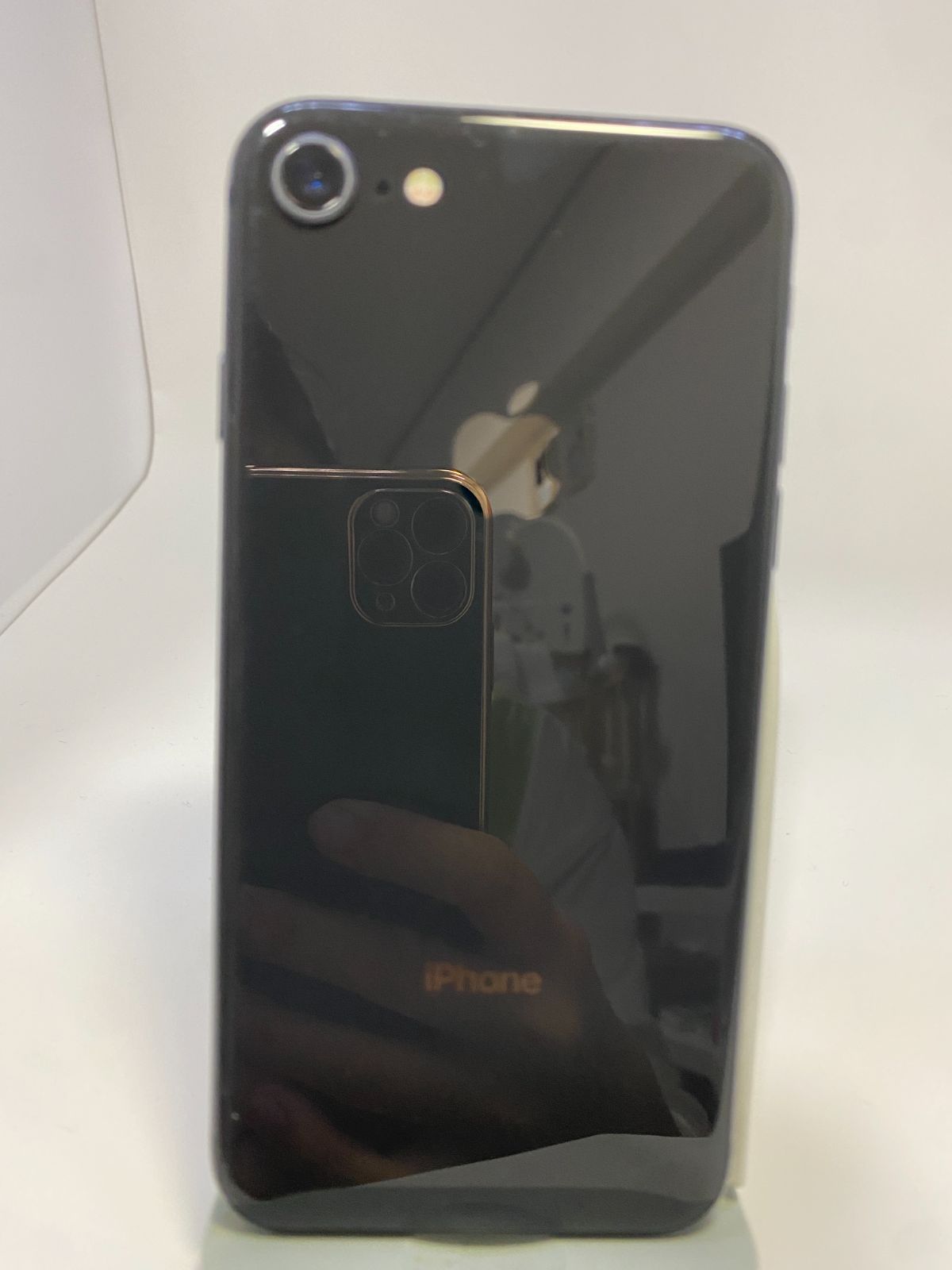 iPhone8 スペースグレイ 64GB SIMフリー docomo（ドコモ）画面ヒビ P27 - メルカリ