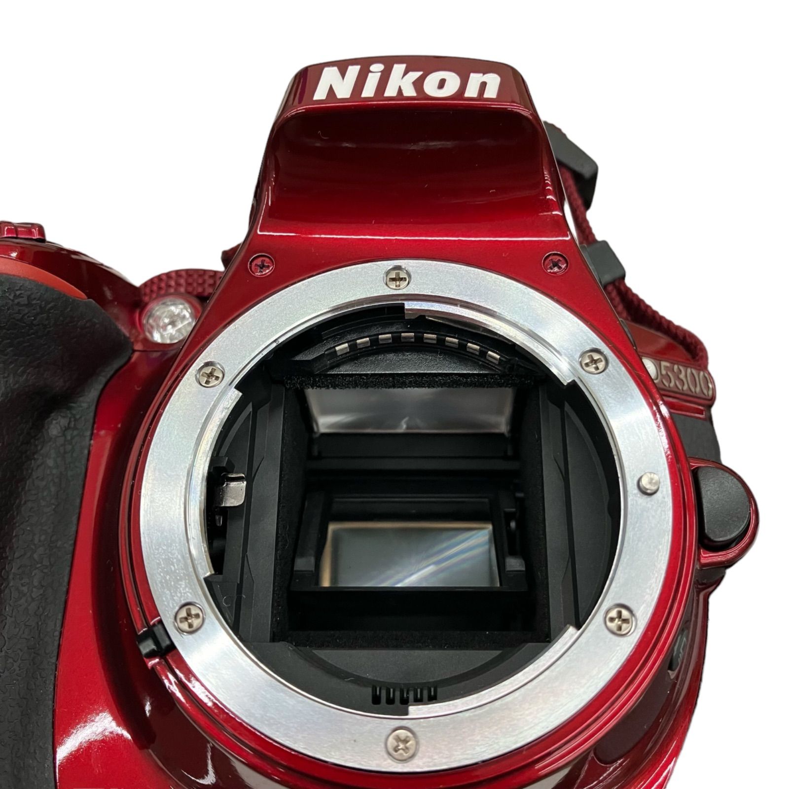 186000 現状品 Nikon ニコン D5300 レッド 一眼レフ Wifi機能 186000 現状品 Nikon ニコン D5300 レッド 一眼レフ Wifi機能
