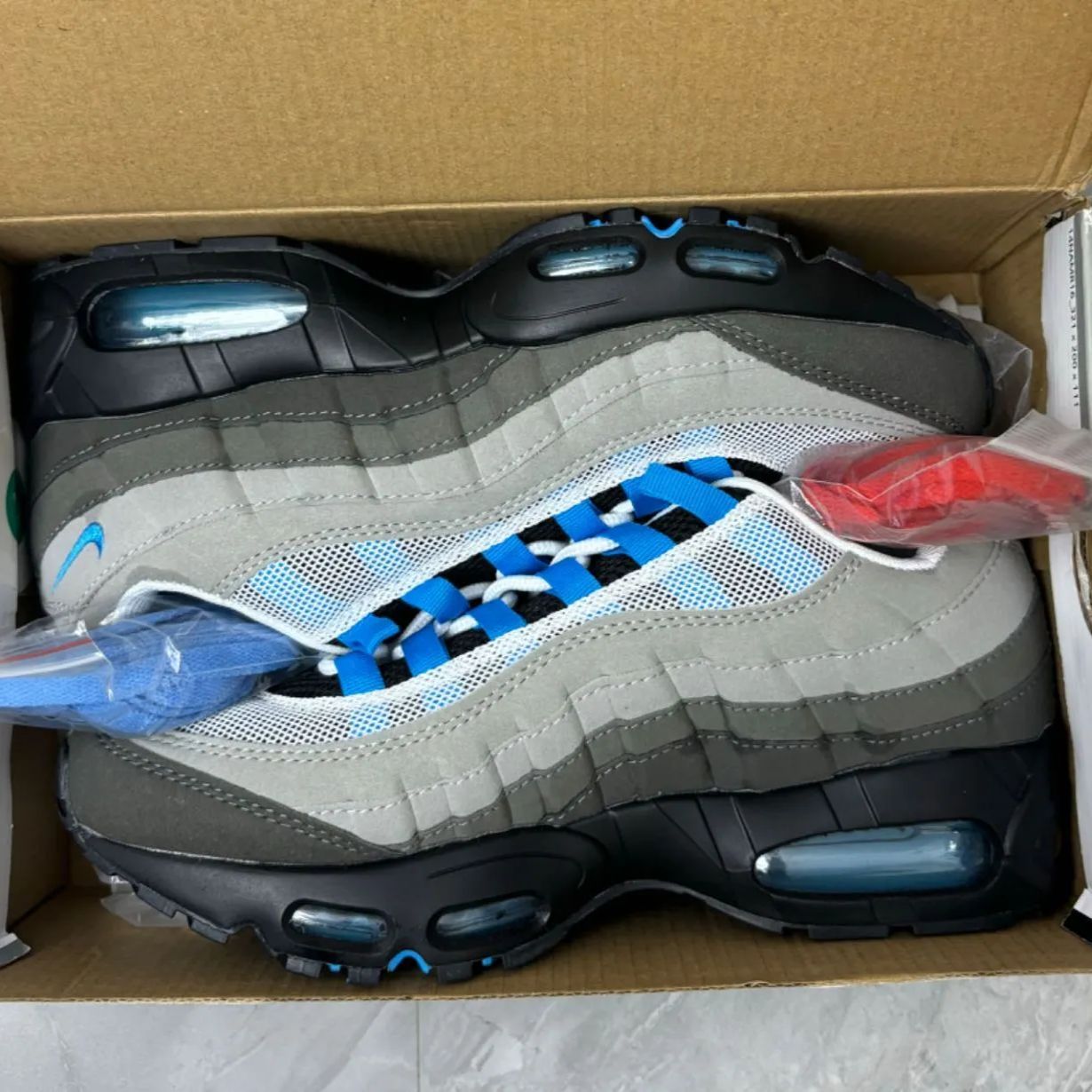 Nike Air Max 95 "Crystal Blue" ナイキ エアマックス95 スニーカー メンズ レディース 【AT8696-100 ...