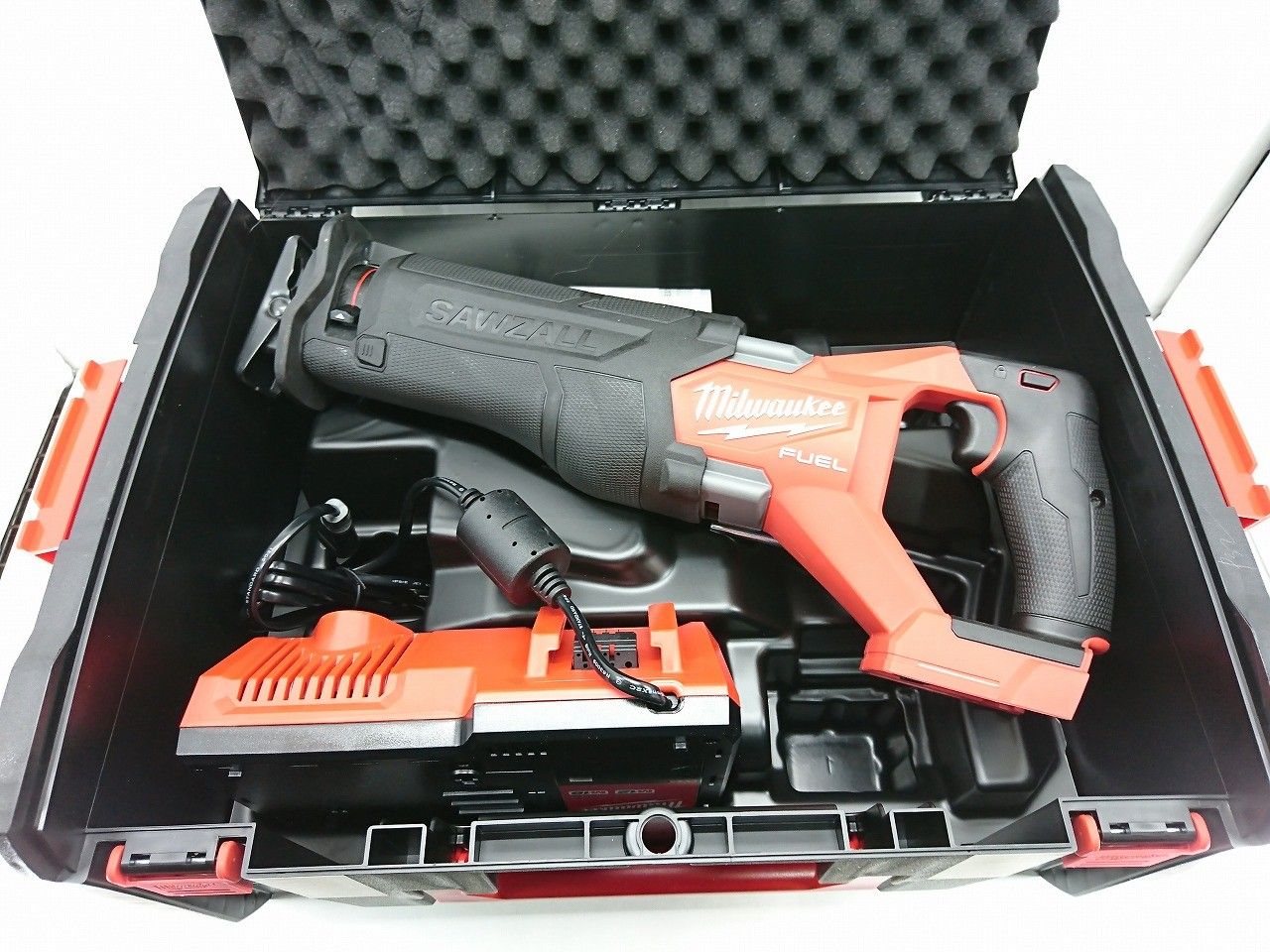 s25t-0327n【中古】【未使用】ミルウォーキー M18 FUEL レシプロソー M18 FSZ-0X0 SC SET JP ケース 充電 ...