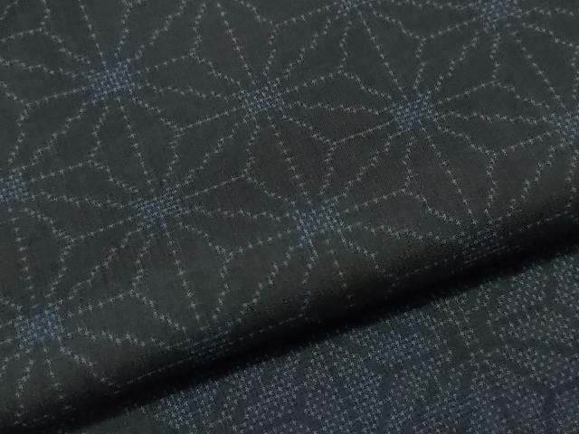 平和屋着物○本場大島紬 7マルキ 麻の葉文様 正絹 逸品 CAAS8655vf