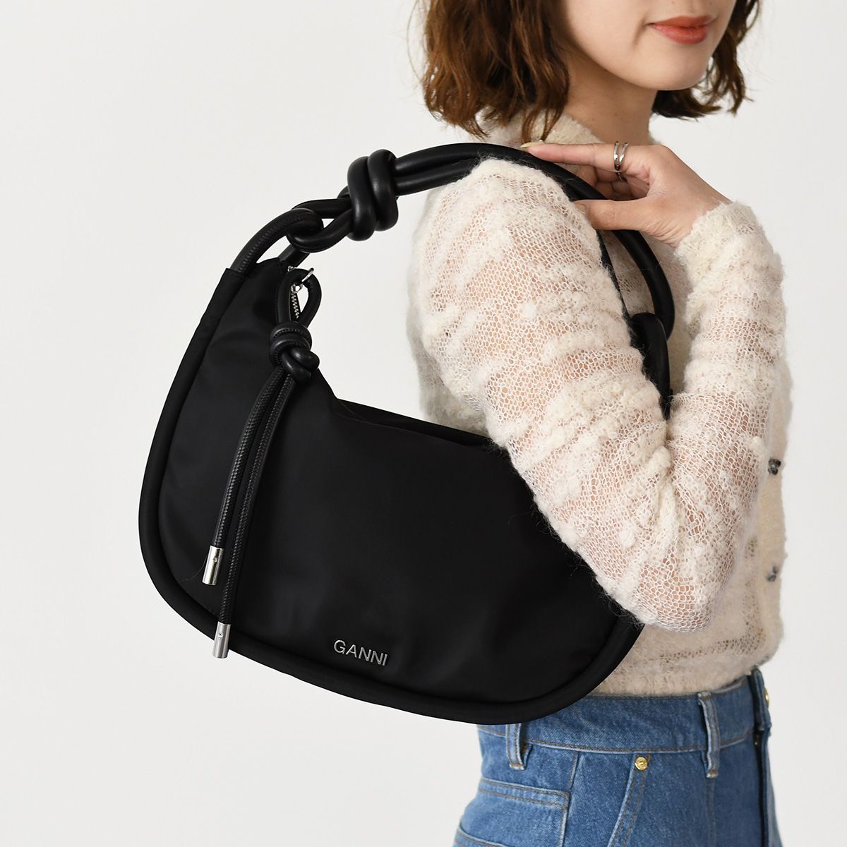 GANNI ガニー バッグ ハンドバッグ ショルダーバッグ KNOT BAG GANNI ガニー バッグ ハンドバッグ ショルダーバッグ KNOT BAG