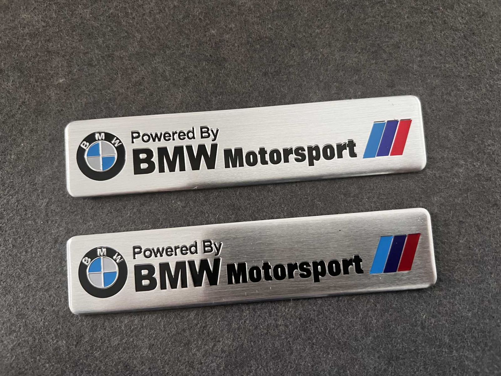 ★BMW★537★カーステッカー エンブレム デカール フェンダーバッジ装飾 アルミ カースタイリング 2枚セット 12*2.6CM - 鈴木 ...