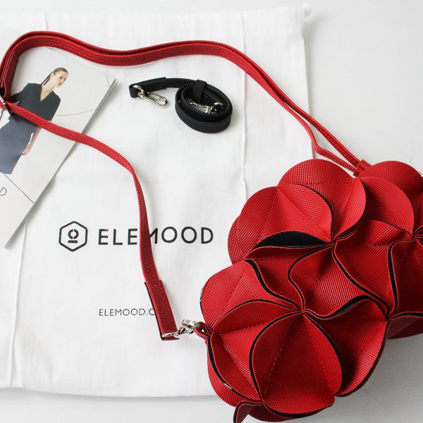 美品 ELEMOOD エレムード ブロッサム レザーショルダーバッグ 美品 ELEMOOD エレムード ブロッサム レザーショルダーバッグ